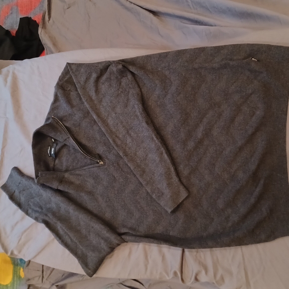 Hugo Boss | Sweaters | Stunning Hugo Boss Sweater | Poshmark